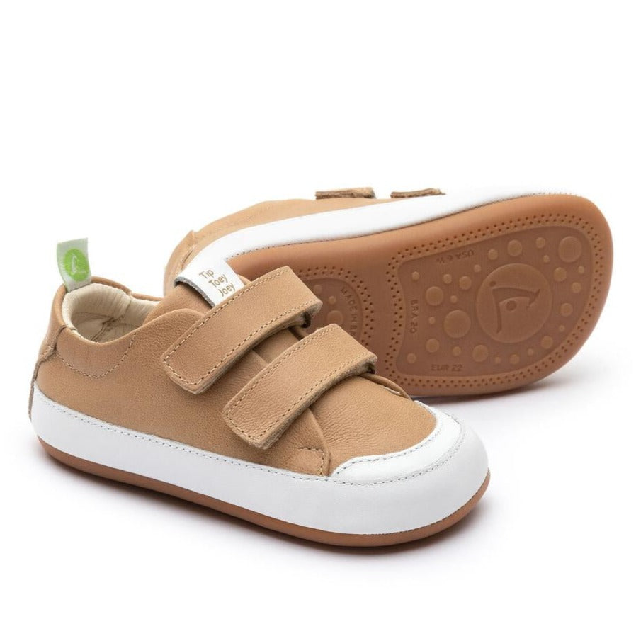 Tip Toey Joey Boy's and Girl's Bossy Sneakers, Sand/White – Just Shoes ...